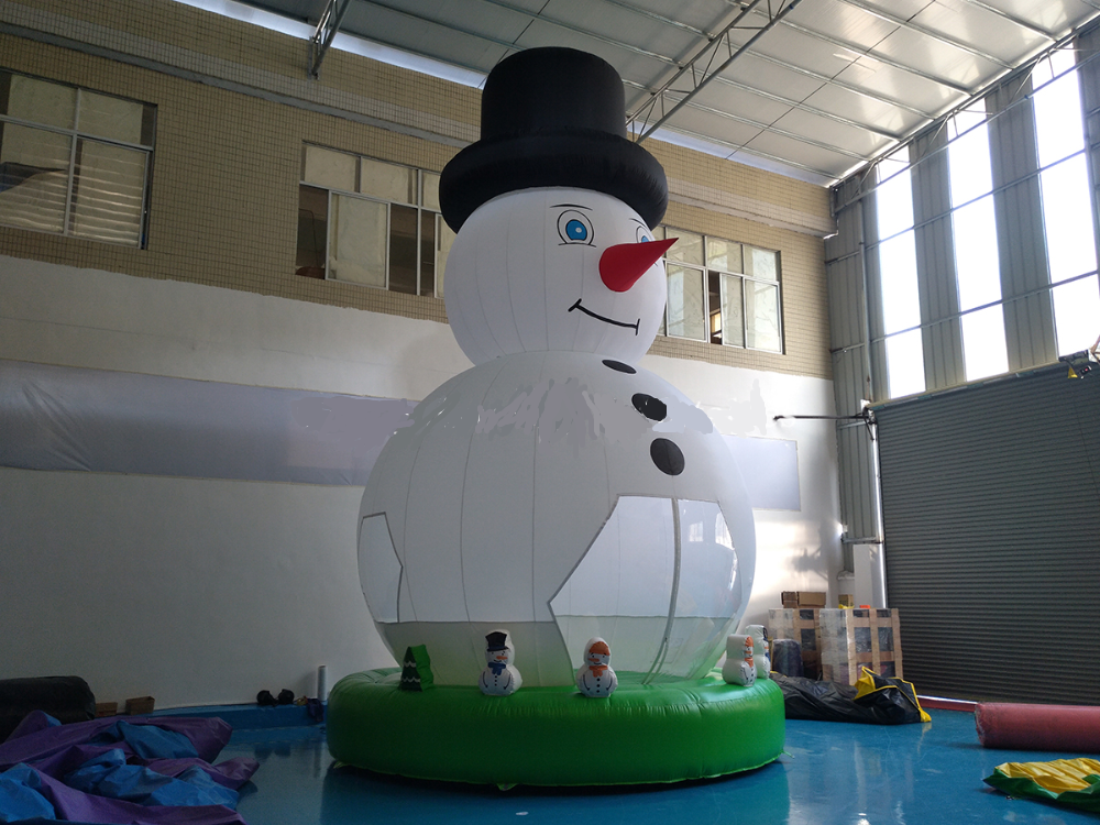 Snowman Bouncy Castle – Max Leisure